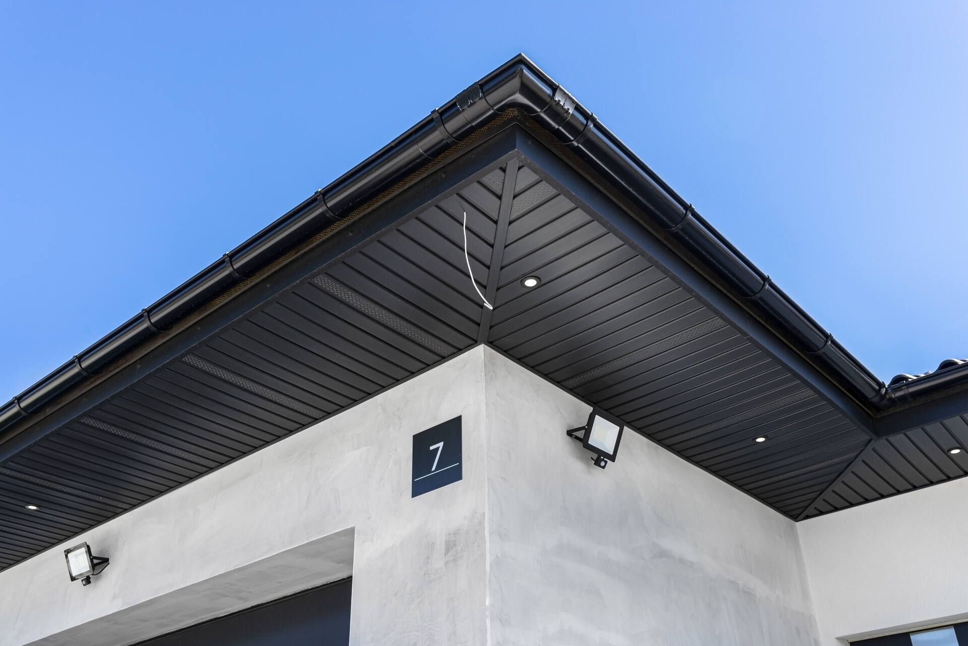 What Is a Soffit on a House and its Purpose, Types, and Benefits?
